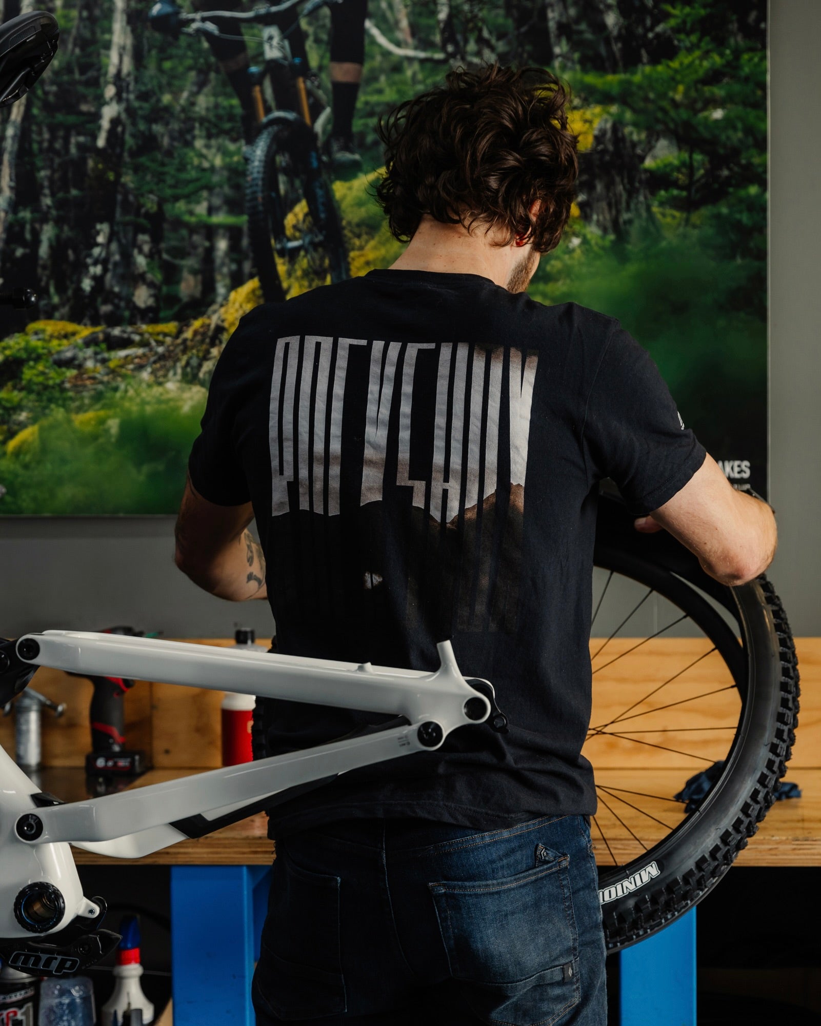 Specialized "S" Size Guide – Village Cycles
