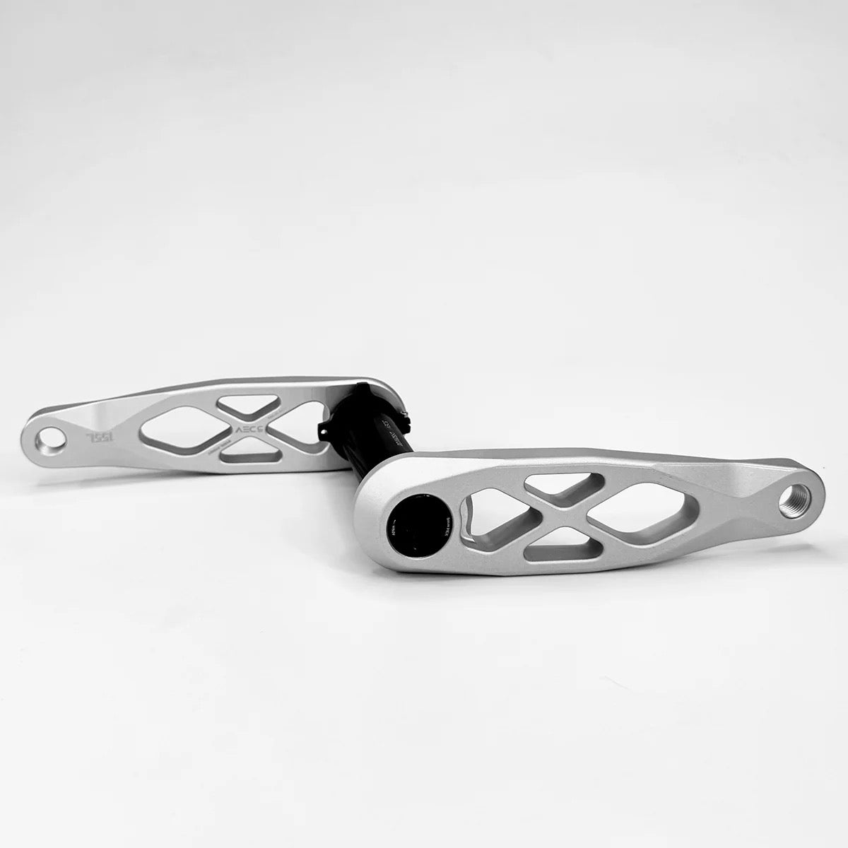 5DEV R-SPEC Trail Enduro Cranks – Village Cycles